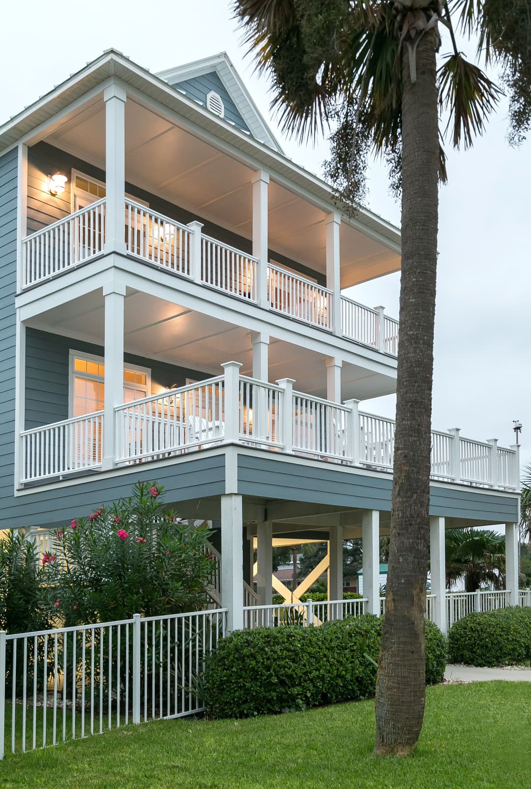 Understanding Vinyl Siding Warping: Causes and Solutions